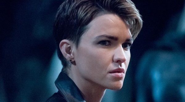 Ruby Rose abandona 'Batwoman' y será sustituida por otra actriz - FormulaTV