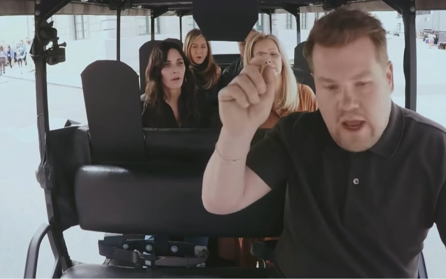 Nuevo reencuentro de los actores de 'Friends' en 'The Late Late Show ...