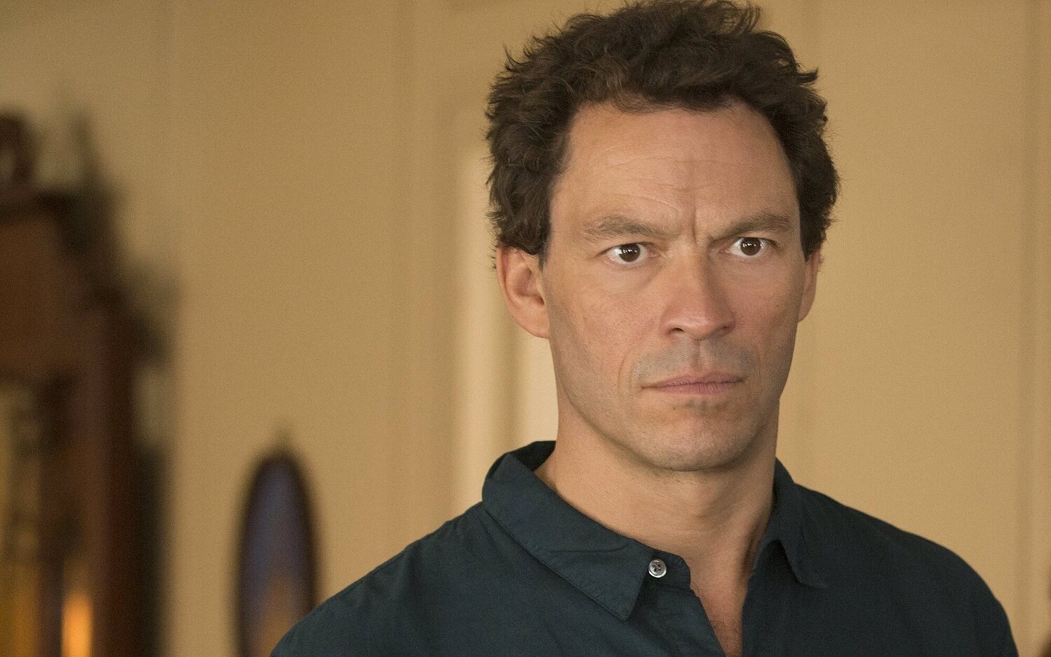 Senan West, hijo de Dominic West, interpretará al príncipe Guillermo en ...