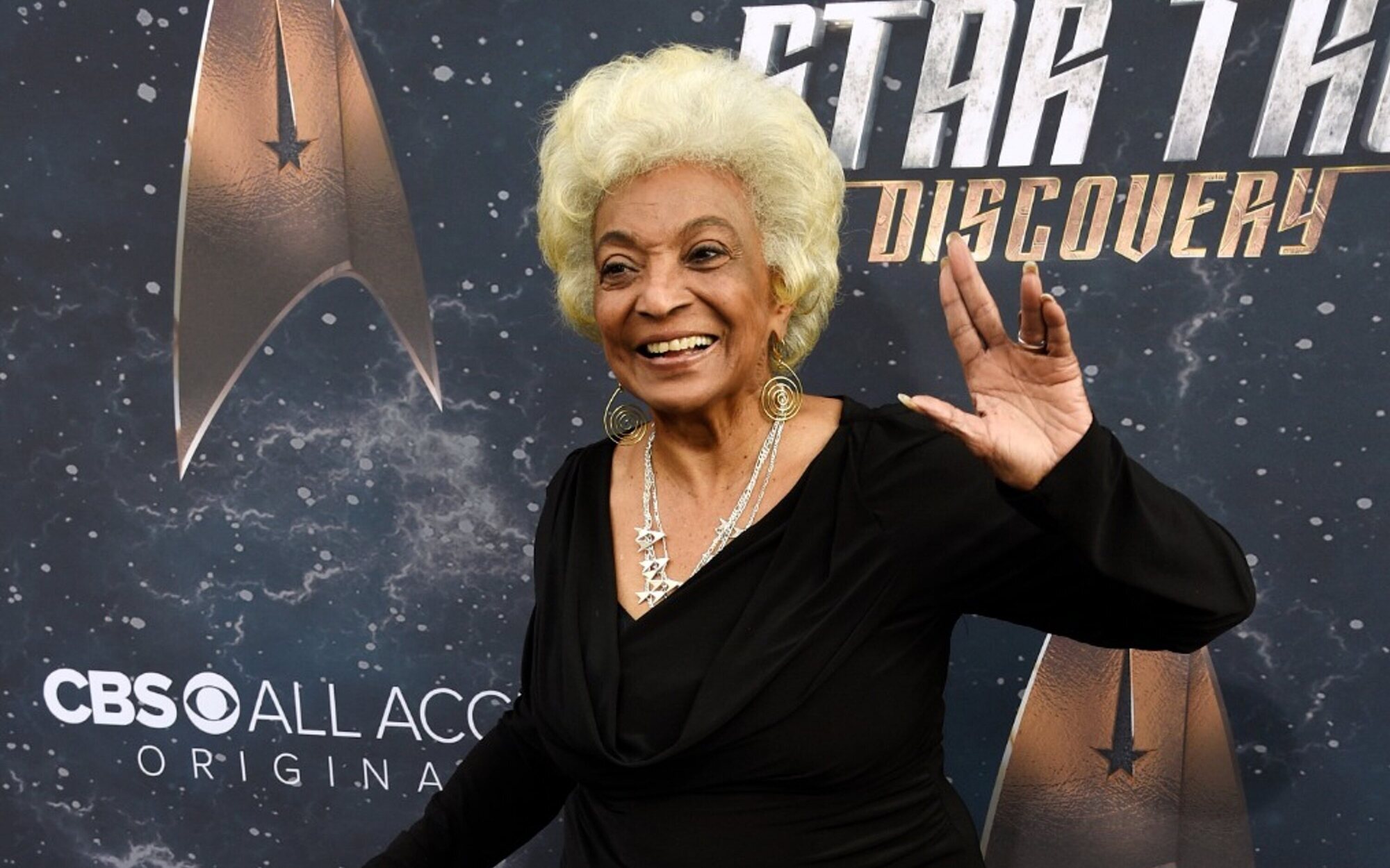Muere Nichelle Nichols Actriz De Star Trek Y Héroes A Los 89 Años