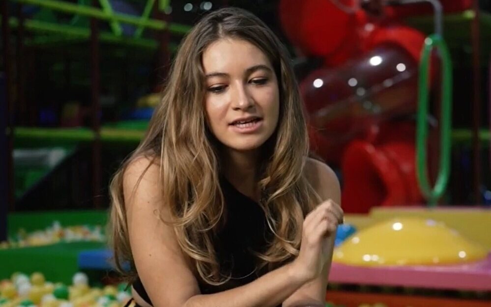 Carlota Boza se sincera en 'Socialité' sobre la fama: "La gente me da ...