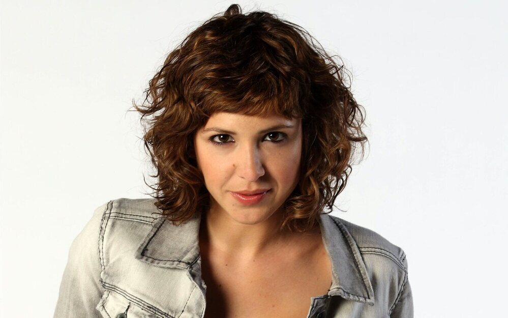 Muere Daniela Costa, actriz de 'Al salir de clase', a los 42 años ...