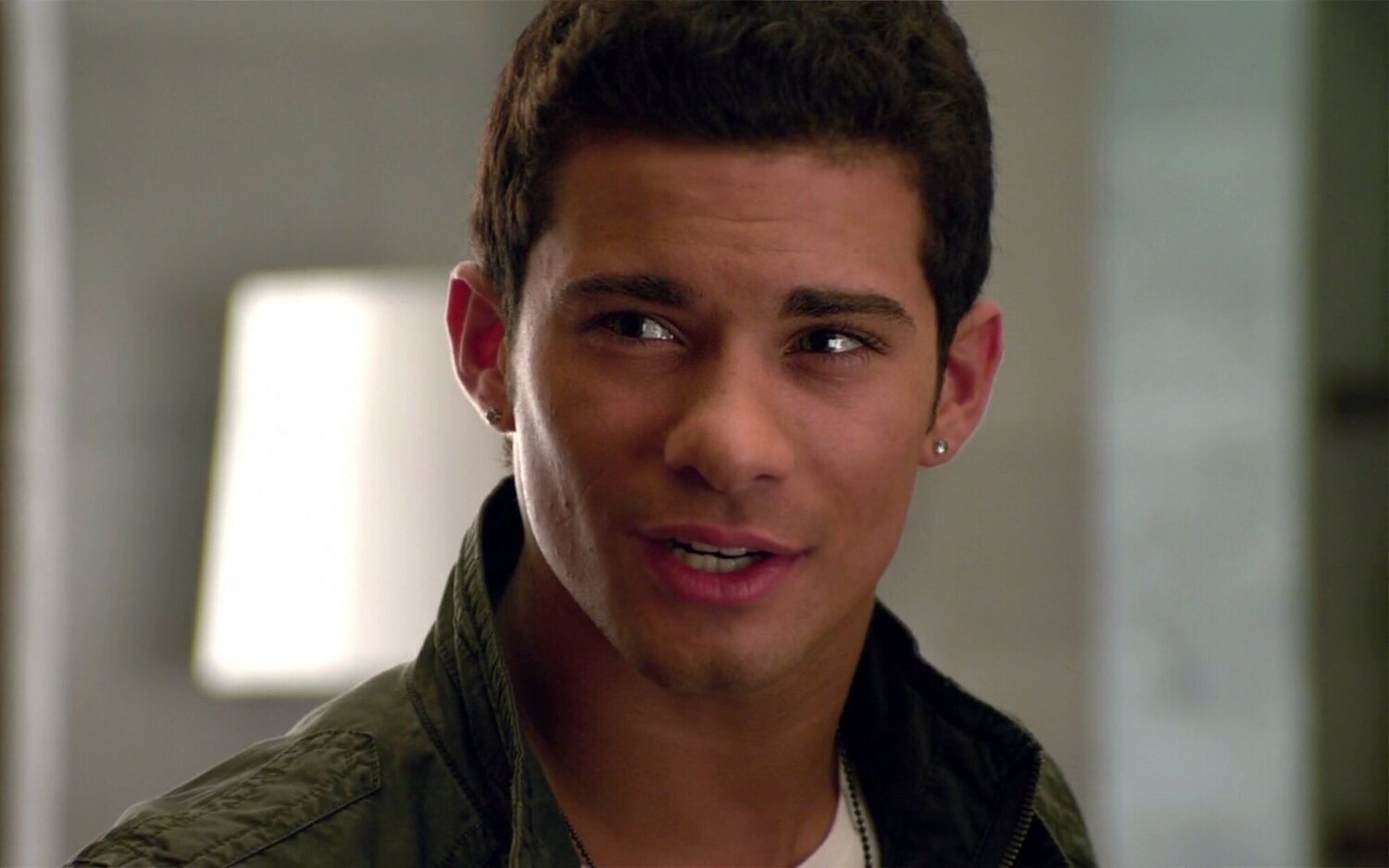 Héctor David Jr., el Power Ranger verde, en busca y captura tras una ...