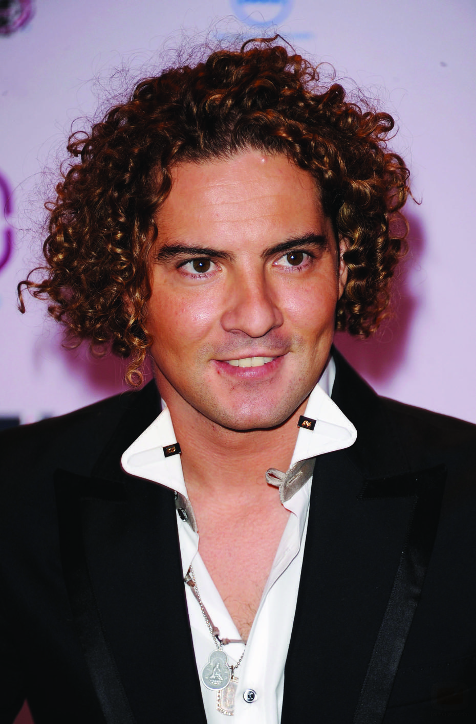 David Bisbal llega a los MTV Europe Music Awards: Fotos - FormulaTV