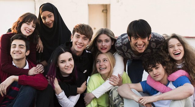 'Skam España' presenta la cuarta temporada con Amira como protagonista ...