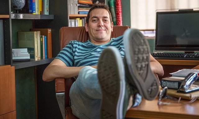 Héctor Lozano, creador del universo 'Merlí', prepara nueva serie con ...