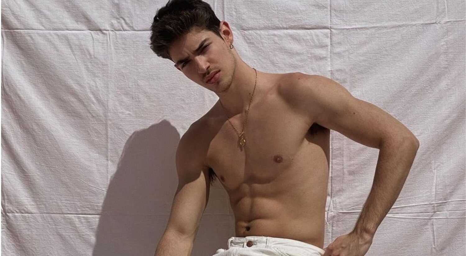 El supuesto desnudo de Manu Ríos, a debate: Las pruebas que confirman si es realmente el actor ...