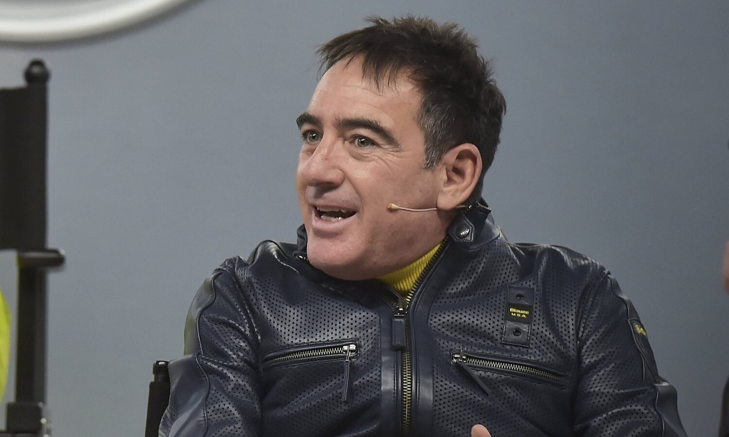 Álex Pina renueva su contrato con Netflix tras 'La Casa de Papel' y ya ...