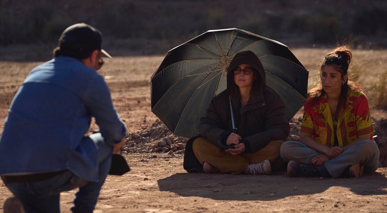 Carolina Yuste y Camila Sodi ('Sin huellas'): "Estas señoras tienen mucho coño para dejarse ...