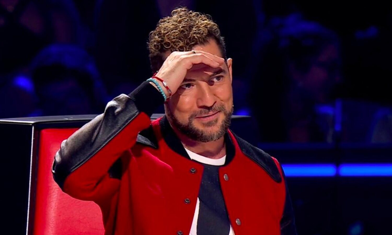 Acusan falsamente a David Bisbal de defecar en el metro y jugar con la ...