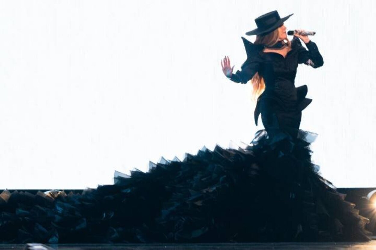 Así ha sido la actuación de Melody en la primera semifinal de ...