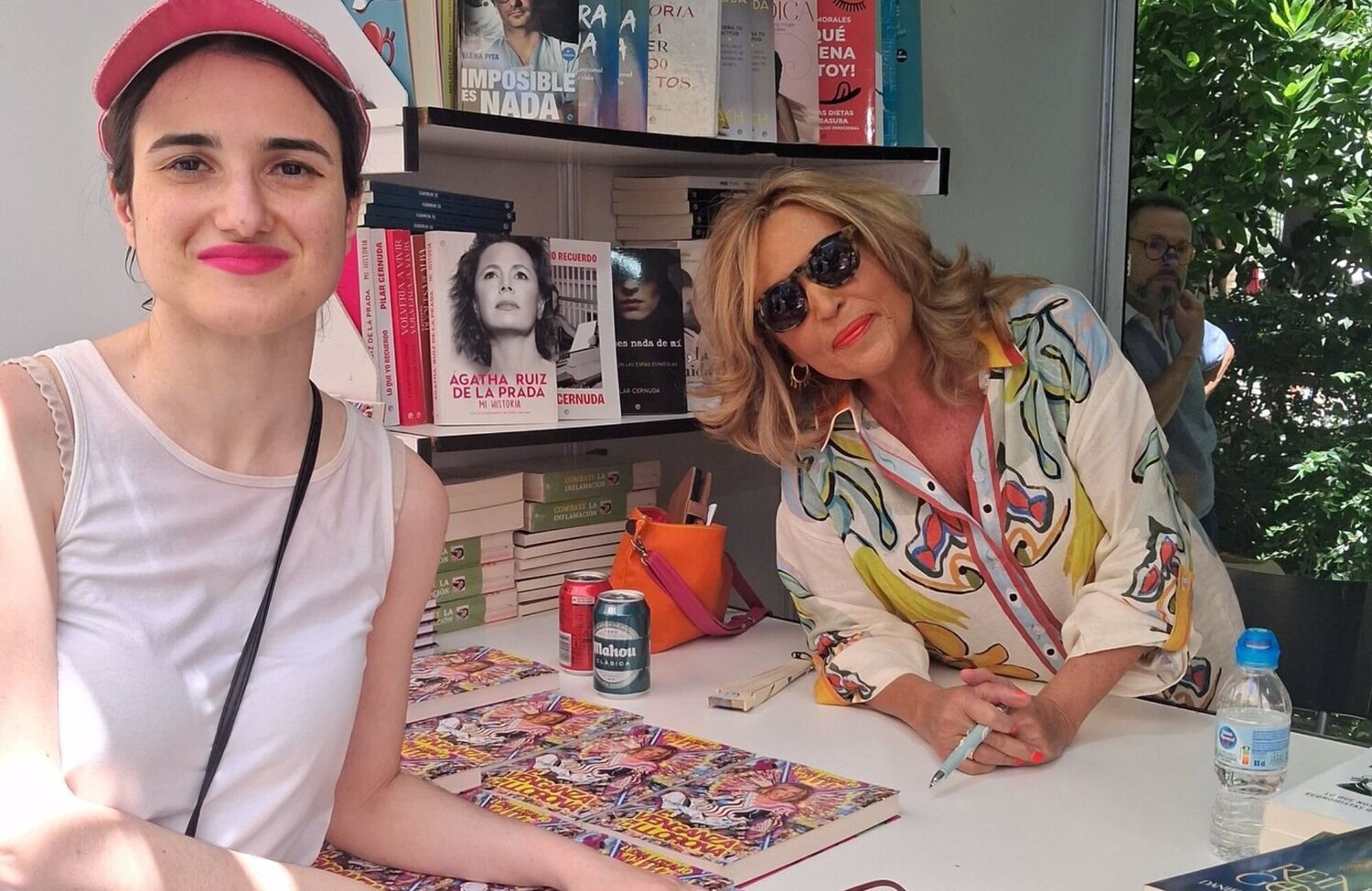 Tania, la fan "intensa" de Lydia Lozano, vuelve a hacerse viral por otro momento incómodo ...