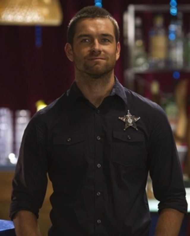 'Banshee', la nueva serie de Alan Ball ('True Blood'), renueva por una ...