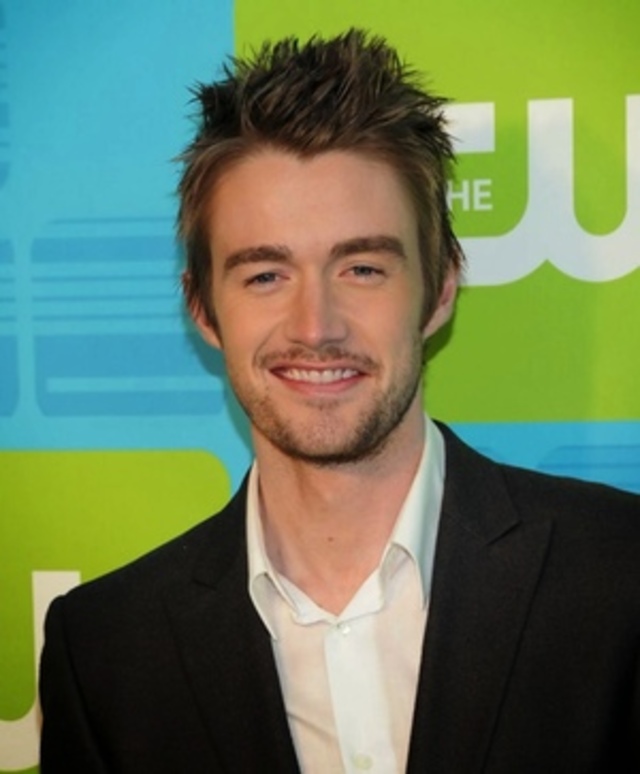 Robert Buckley vuelve a The CW con 'iZombie' - FormulaTV