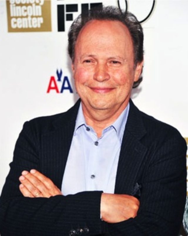 FX da luz verde a 'The Comedians', la serie de Billy Crystal - FormulaTV