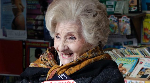 Muere Amparo Pacheco, la kiosquera de 'Cuéntame cómo pasó', a los 92 ...