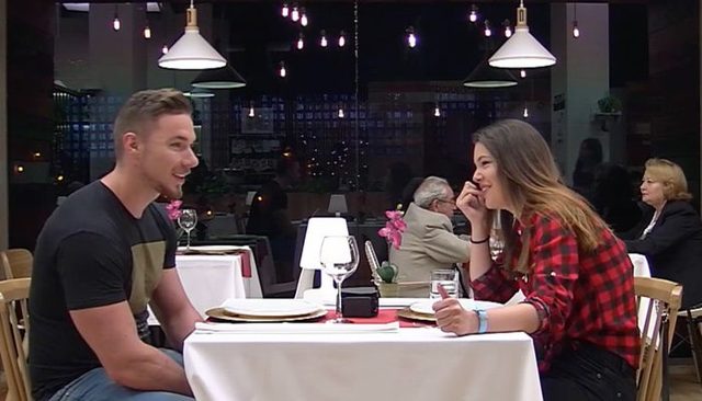 'First Dates': Laura se despide de Luca de una manera poco convencional ...