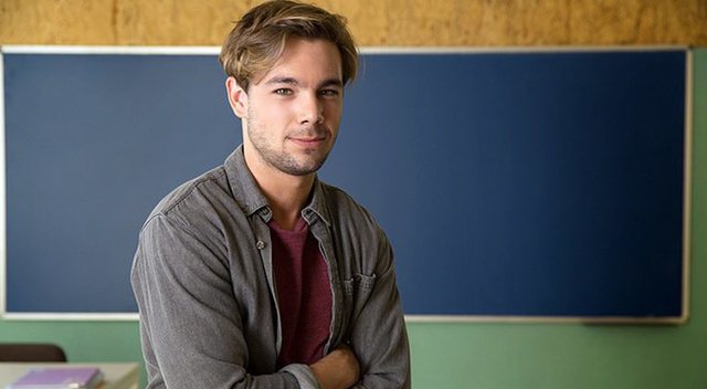 TV3 trabaja en un spin-off de 'Merlí' centrado en el personaje de Pol ...