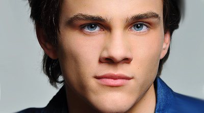 Alex Neustaedter: noticias, fotos y vídeos de Alexander Francis ...