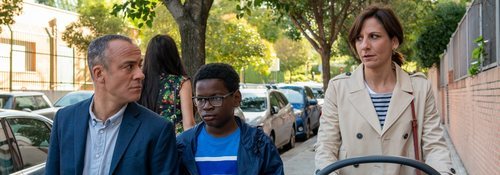 Temporada 1 Vergüenza: Todos los episodios - FormulaTV