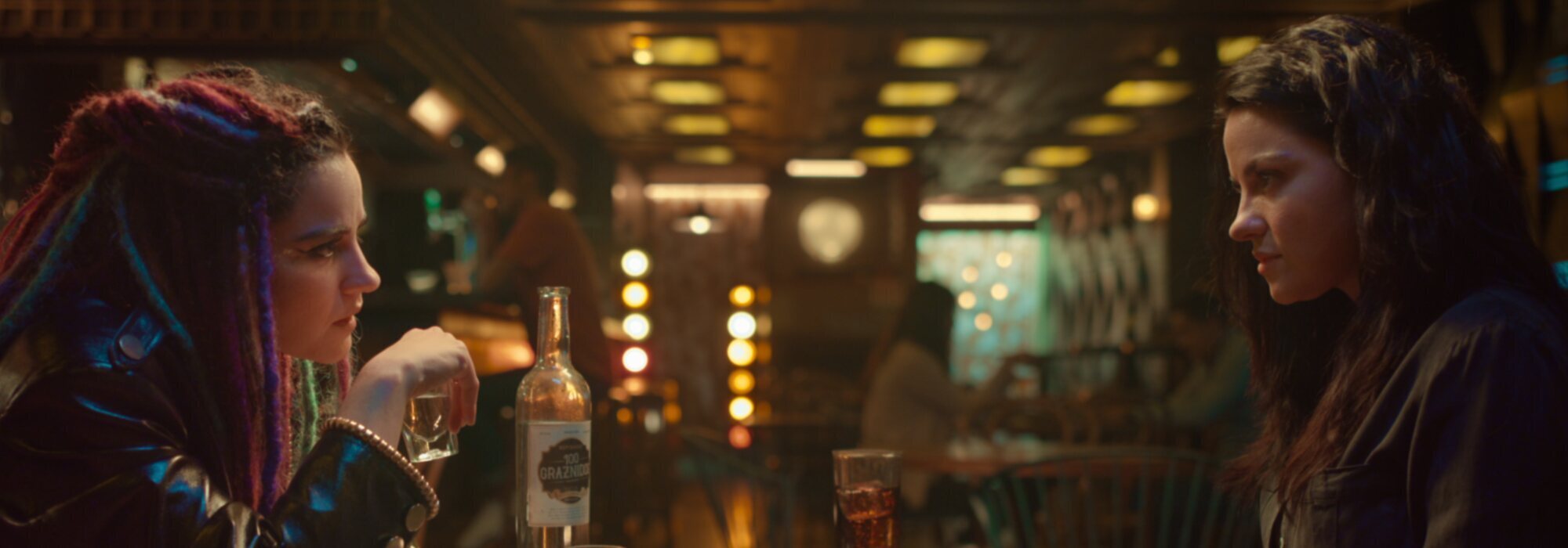 Reparto Tríada. Actores, personajes y equipo