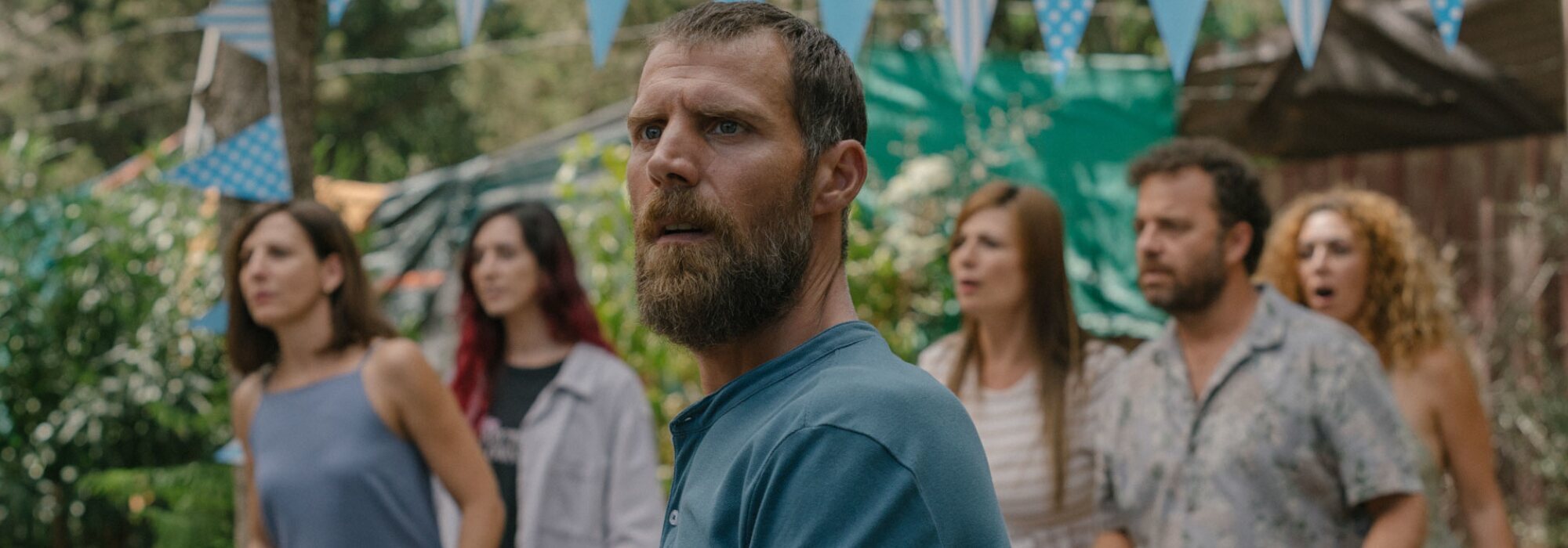 Reparto En fin. Actores, personajes y equipo